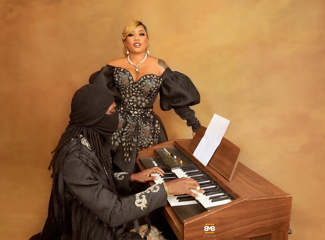Stylist Toyin Lawani shares pre-wedding photos with new husband-to-be ...