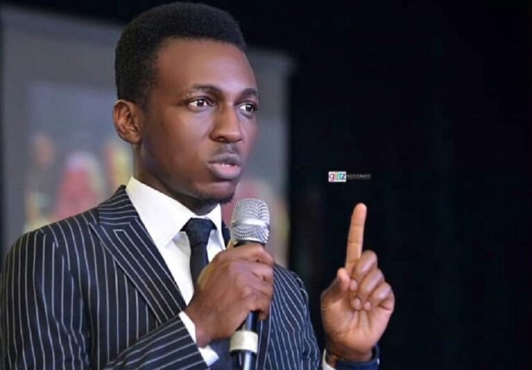 Full biography, life, and career of Nigerian singer Frank Edwards - DNB ...