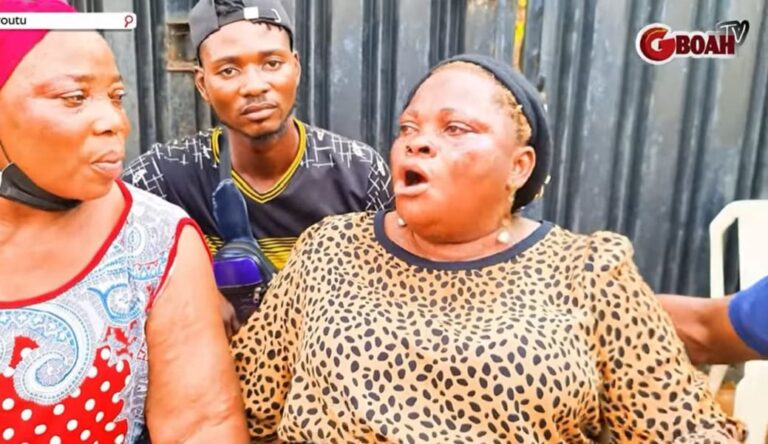 VIDEO: 'Mama No Network' cries uncontrollably at Dejo Tunfulu's burial ...