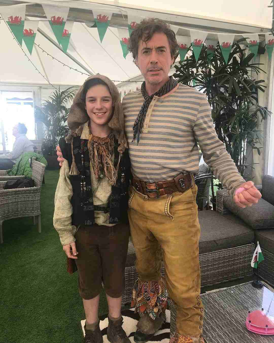 Harry Collett Full Bio: The actor who plays 'Jacaerys Velaryon' - DNB ...