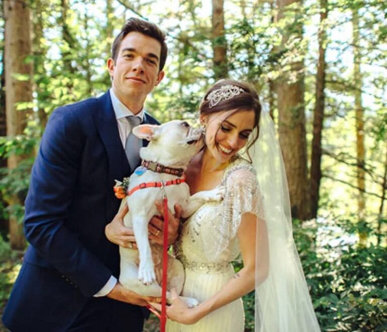 John Mulaney Bio: Age, Family, Parents, Marriage, Wife, Kids - DNB ...