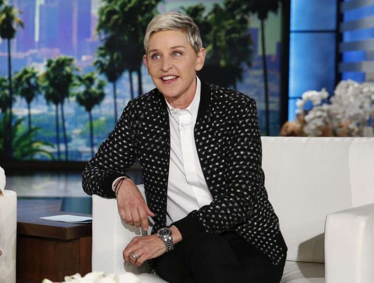 All about Ellen DeGeneres' family, marriage, wife and kids - DNB ...
