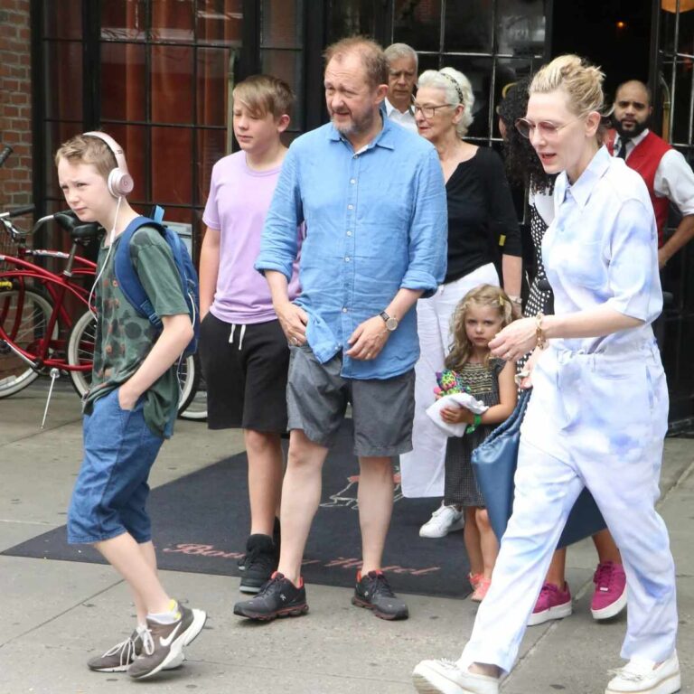 All about Cate Blanchett’s family, marriage, husband and kids - DNB ...