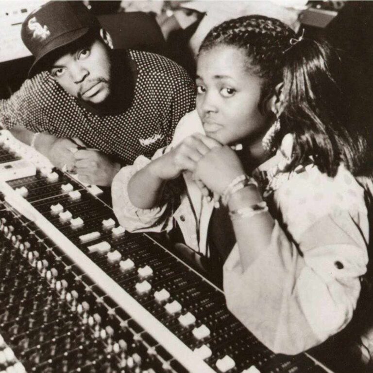 All about Ice Cube's family, marriage, wife and children - DNB Stories ...