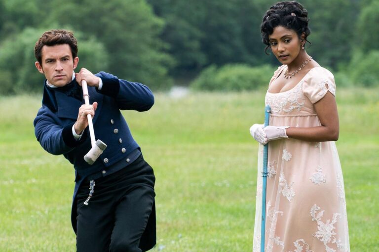 All about Jonathan Bailey's sexuality, marriage, husband and kids - DNB ...