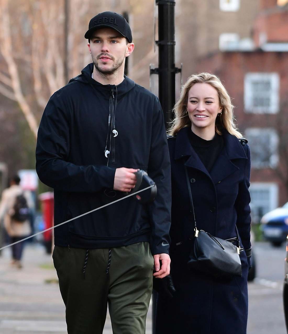 All about Nicholas Hoult's family, marriage, wife, girlfriends and kids ...