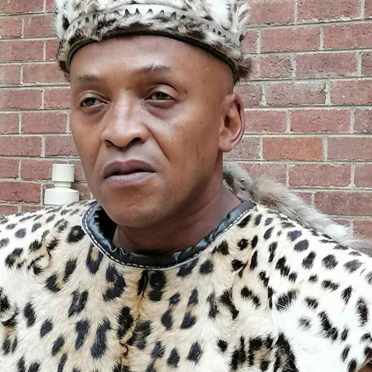 Doja Cat Bio: Age, Origin, Parents, Relationships, Kids - DNB Stories ...