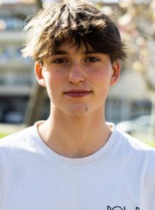 Details of Gillian Anderson's family, marriage, husband and kids - DNB ...