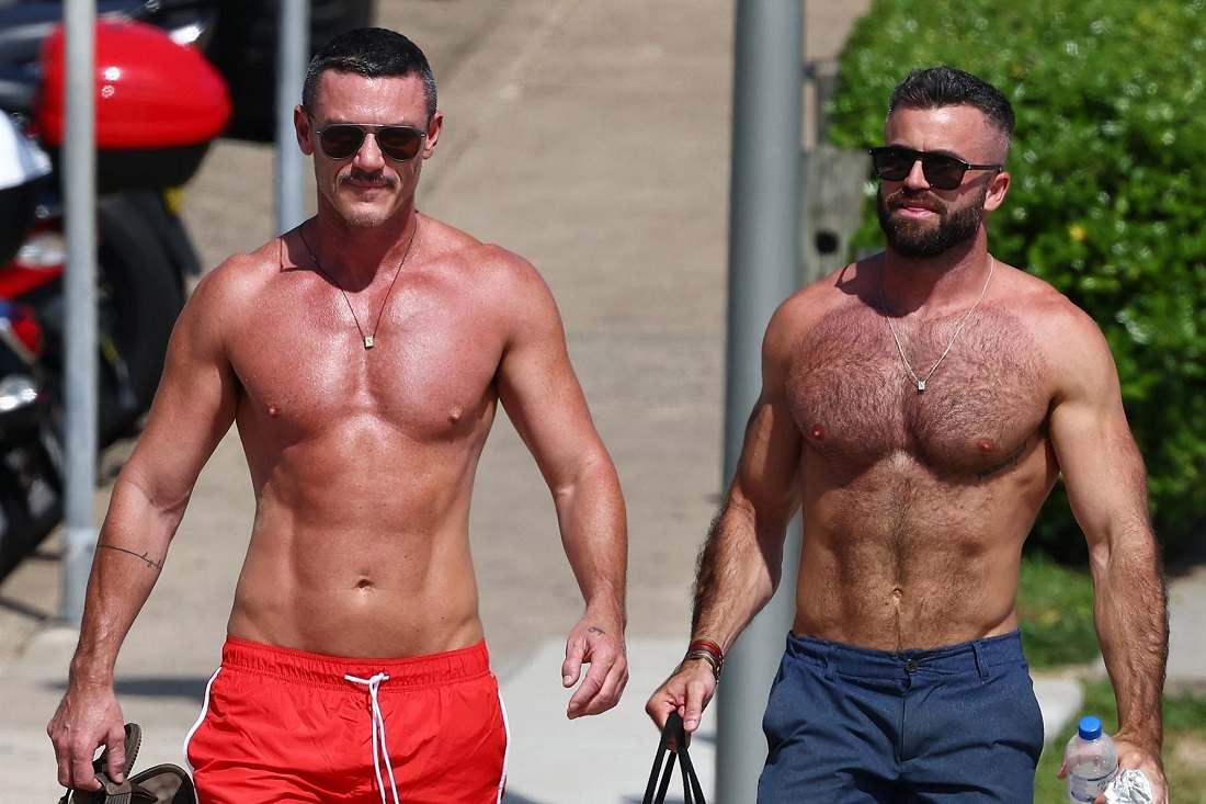 Is Luke Evans gay? Details of his boyfriends, spouse and kids - DNB ...