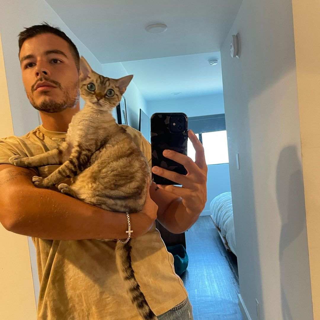 All about Manolo Gonzalez Vergara - Sofia Vergara's only son - DNB ...