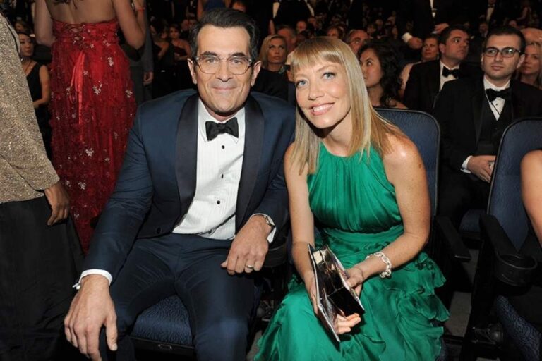 About Ty Burrell's wife - Holly Burrell and their kids - DNB Stories Africa
