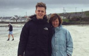 All about Caspar Lee's family, marriage, wife, girlfriends, kids - DNB ...