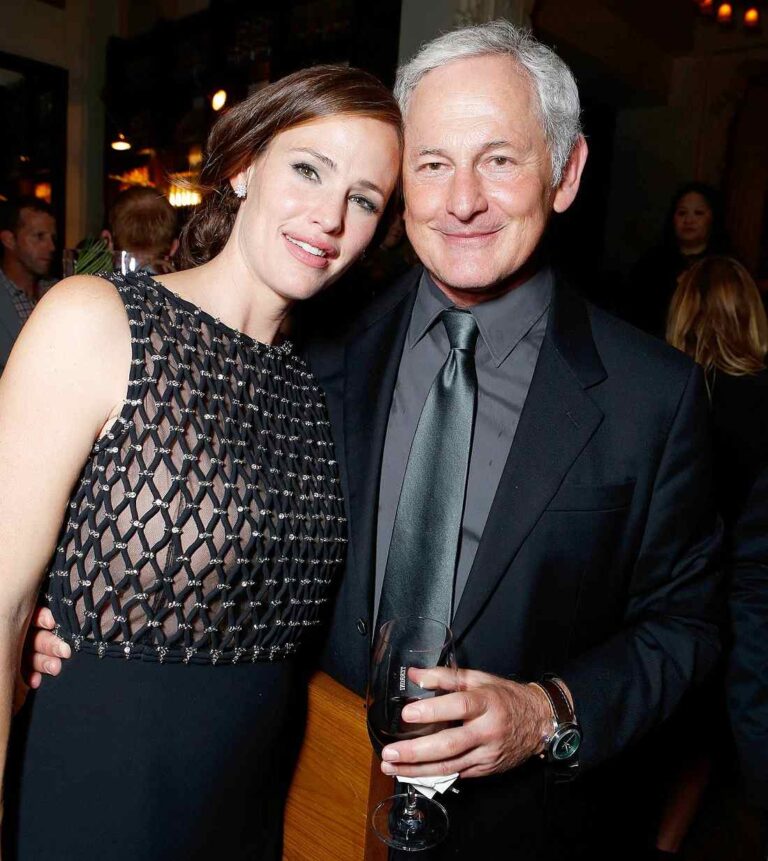 About Victor Garber and Rainer Andreesen's marriage and kids - DNB ...