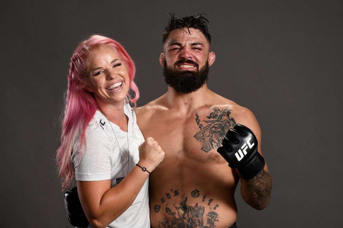 All about Mike Perry's family, marriage, wife and kids - DNB Stories Africa