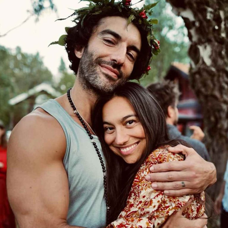 All about Justin Baldoni's marriage, wife and children - DNB Stories Africa